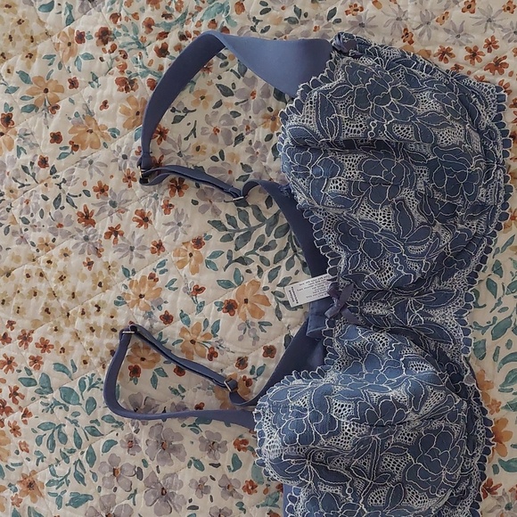 Cacique | Intimates & Sleepwear | Cacique Bra With Blue And White Lace ...